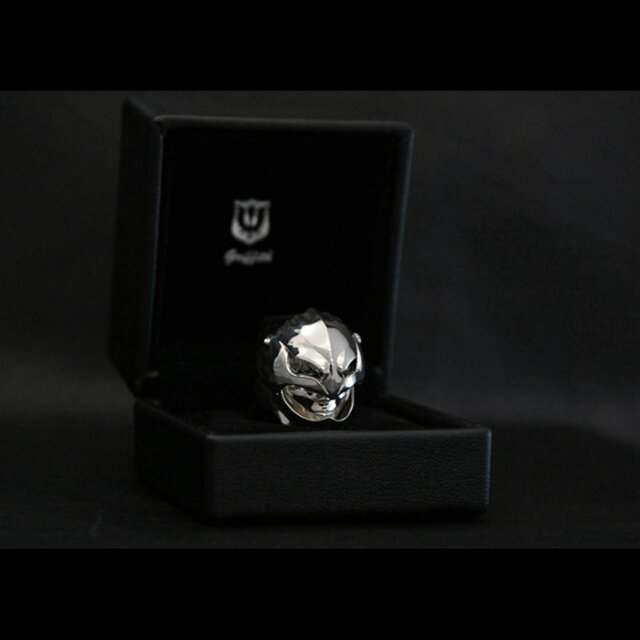 Berserk Griffith Ring - Tokyo Otaku Mode (TOM)