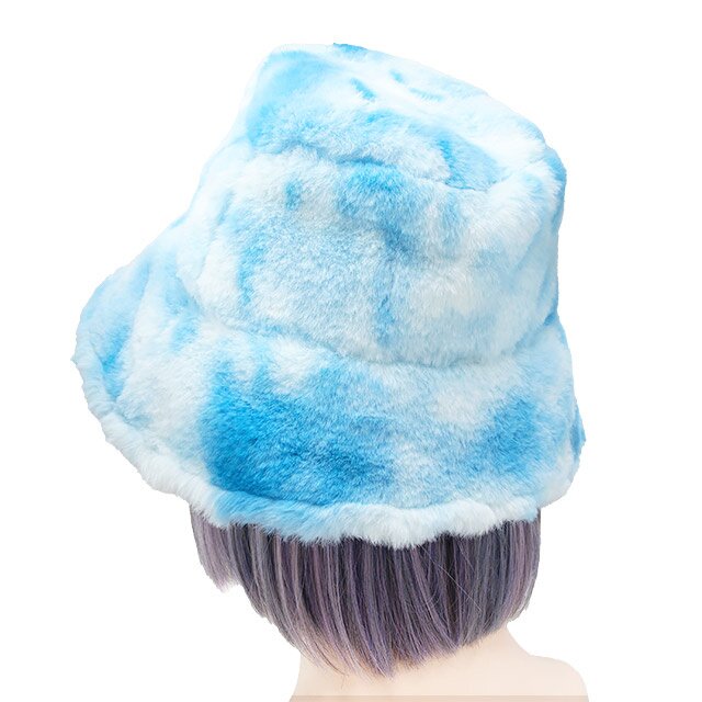 LISTEN FLAVOR Angel Wings Fur Bucket Hat: Listen Flavor - Tokyo Otaku ...