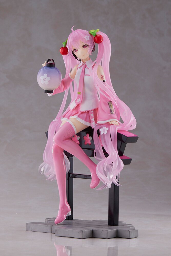 Artist Masterpiece Figure Hatsune Miku: Sakura Miku Sakura Lantern Ver ...