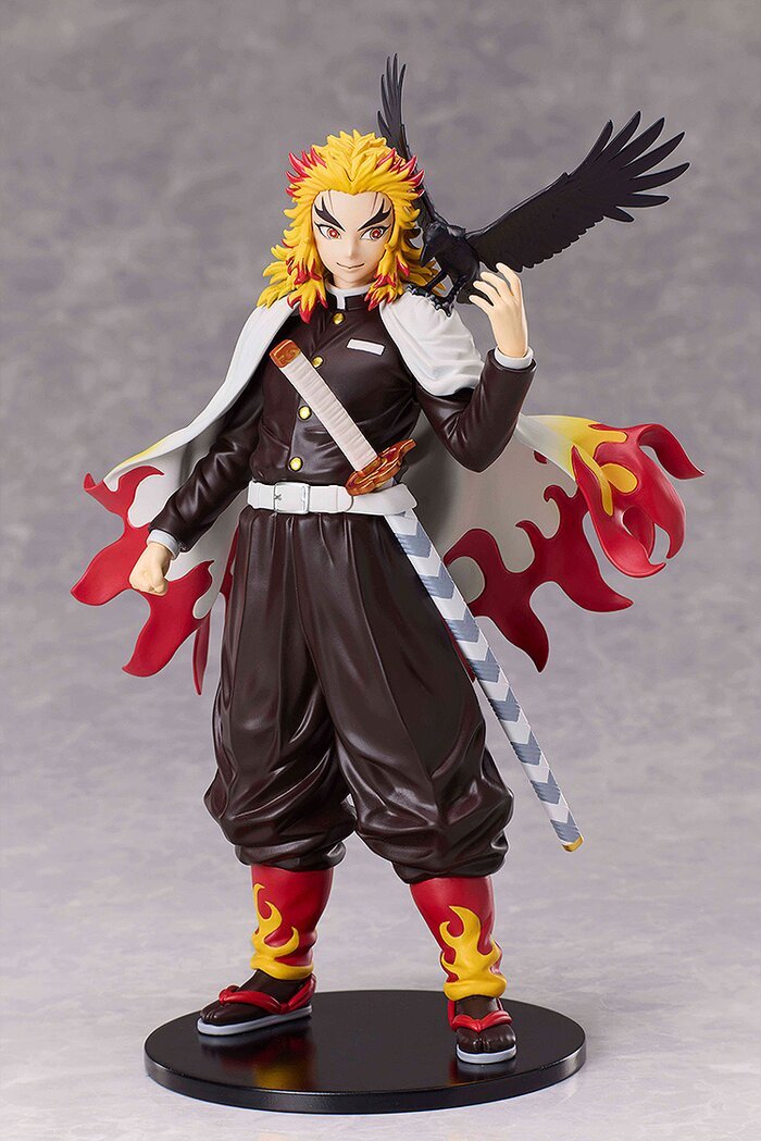 Demon Slayer: Kimetsu no Yaiba Flame Hashira Kyojuro Rengoku Non-Scale ...