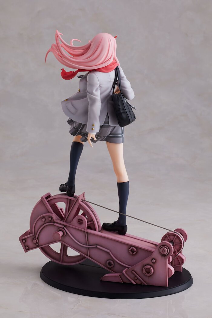 Darling in the Franxx Zero Two: School Uniform Ver. 1/7 Scale Figure ...