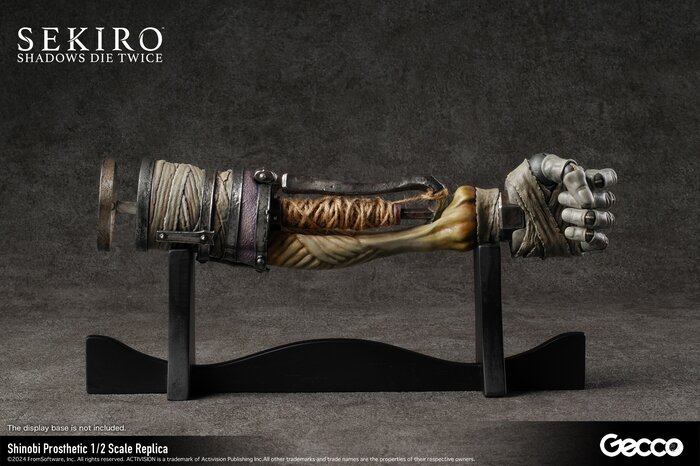 Sekiro: Shadows Die Twice Shinobi Prosthetic 1/2 Scale Replica Figure ...