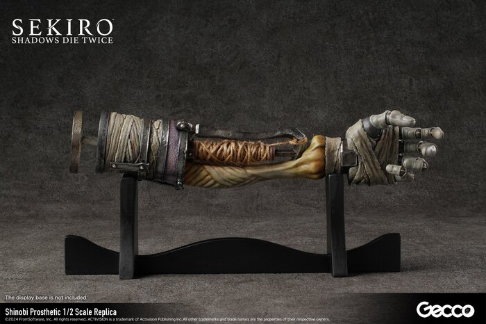 Sekiro: Shadows Die Twice Shinobi Prosthetic 1/2 Scale Replica Figure ...