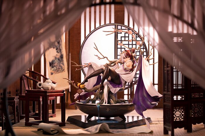 Azur Lane Chao Ho: Plum Blossom's Illumination Ver. 1/7 Scale Figure ...