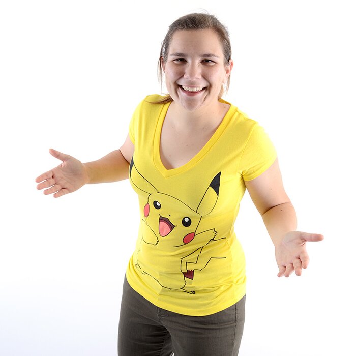 Pokémon Pikachu Juniors’ Yellow V-Neck T-Shirt: Nintendo - Tokyo Otaku ...