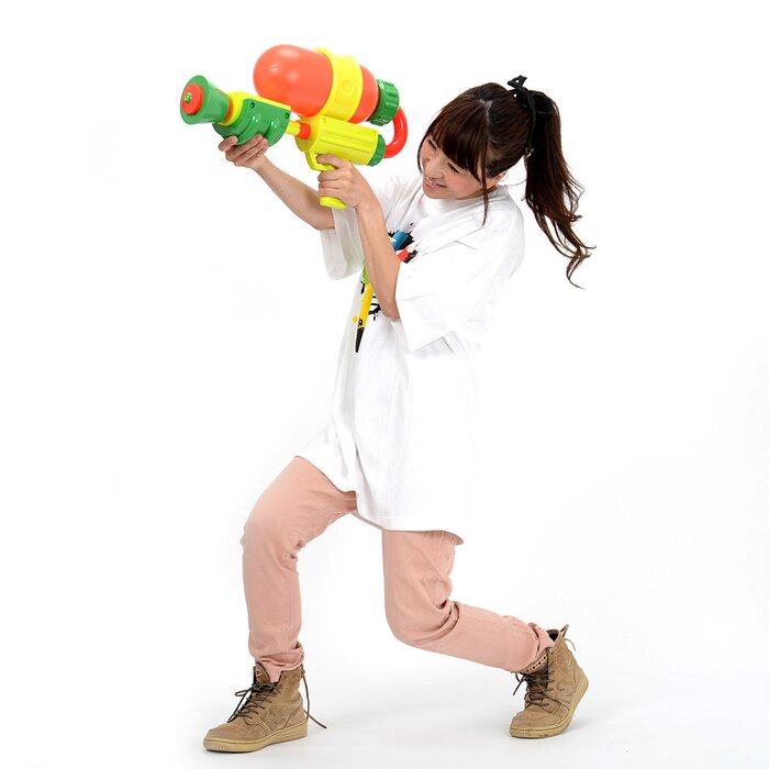 Splatoon Splattershot Water Gun w/ Bonus Splatoon Cushion - Tokyo Otaku ...
