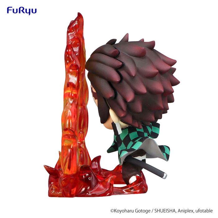 Demon Slayer: Kimetsu no Yaiba Hold Figure Tanjiro Kamado: Hinokami ...