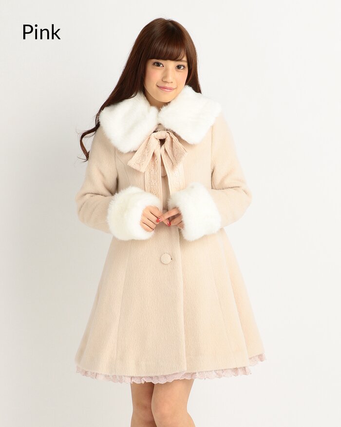 LIZ LISA Elegant Winter Coat w/ Ribbon Brooch: LIZ LISA - Tokyo Otaku ...