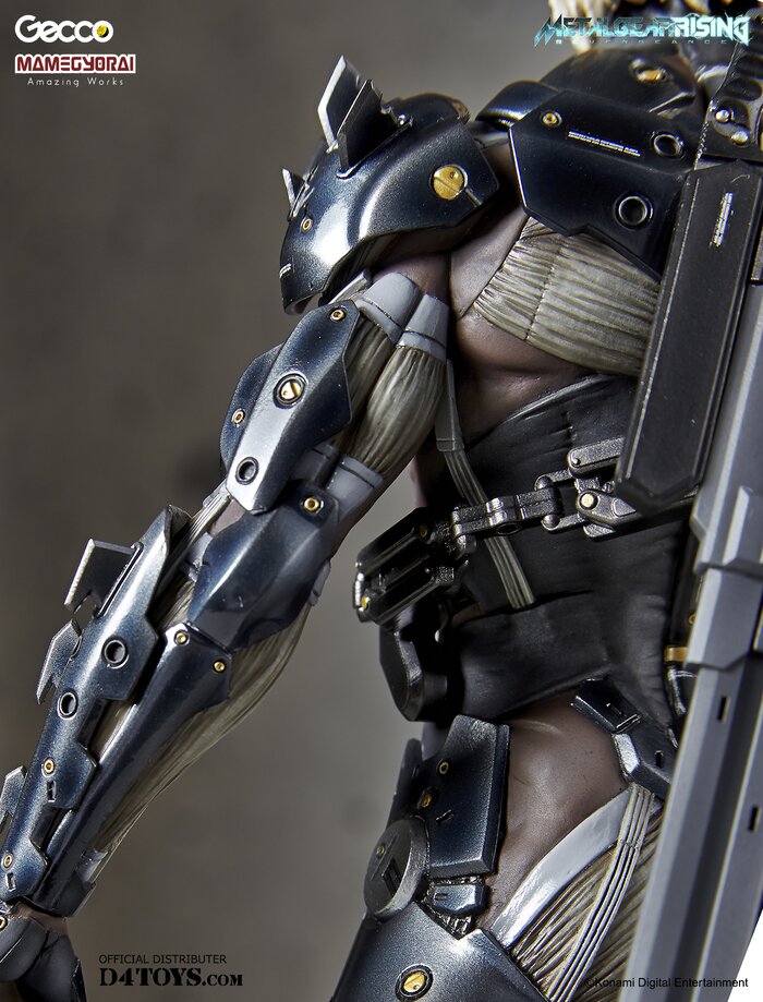 Metal Gear Rising: Revengeance Raiden 1/6th Scale Figure: Sentinel ...