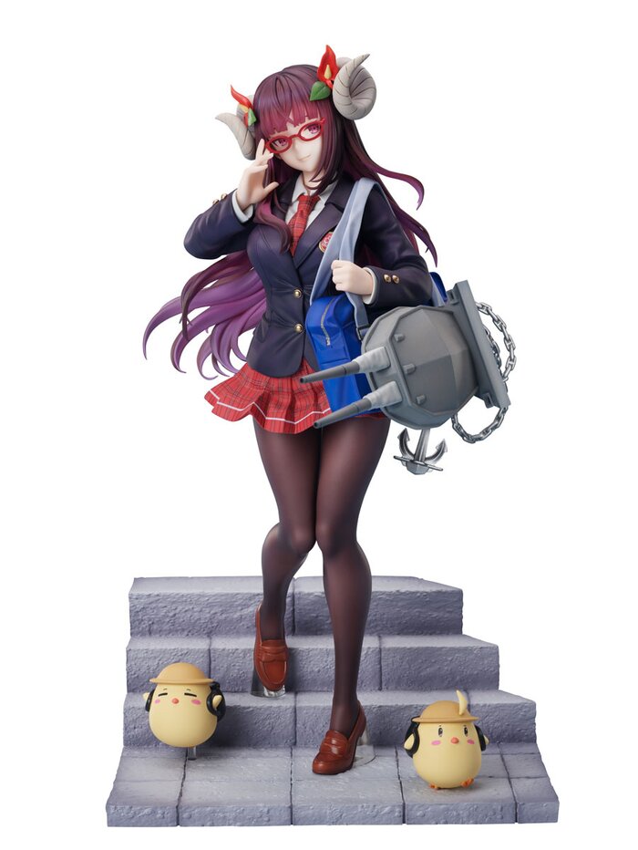 Azur Lane Suruga: Straightfaced Model Student Ver. 1/7 Scale Figure: F ...