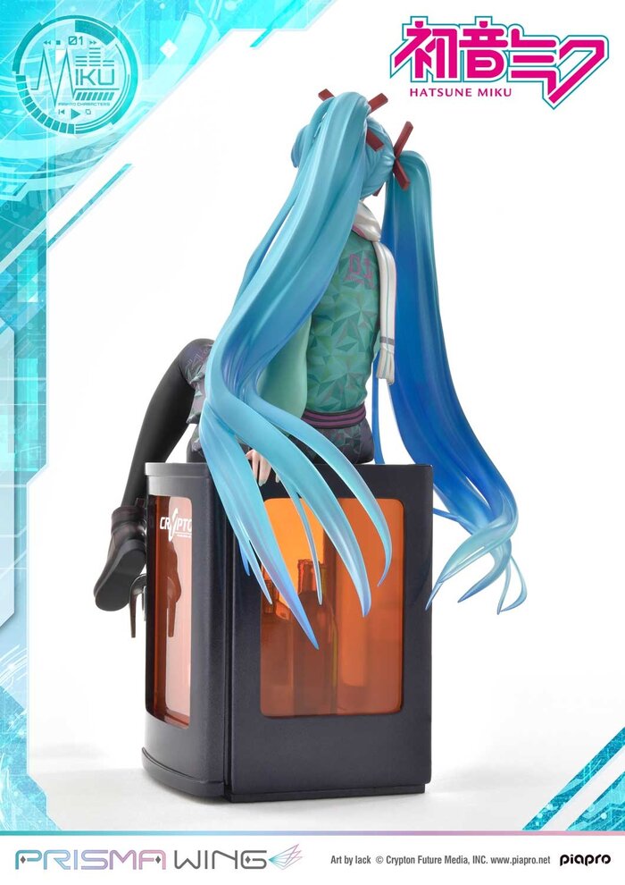 Prisma Wing Hatsune Miku Art by lack 1/7 Scale Figure - Tokyo Otaku ...