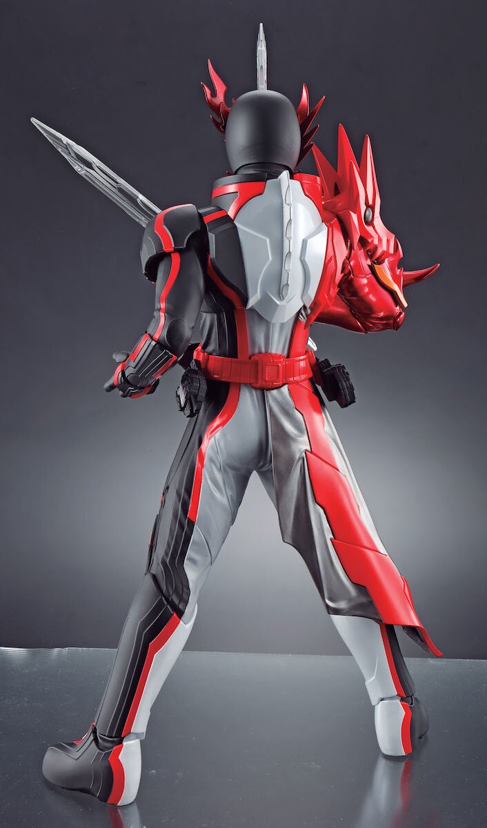 Ichibansho Figure Kamen Rider Saber Brave Dragon: Bandai Spirits ...
