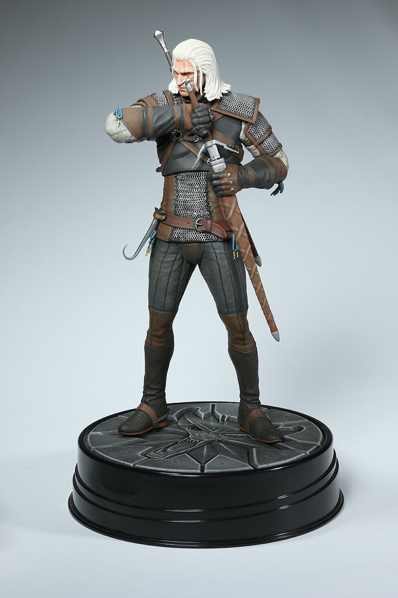 [The Witcher 3]: Wild Hunt - Hearts of Stone Geralt Deluxe Figure: Dark ...