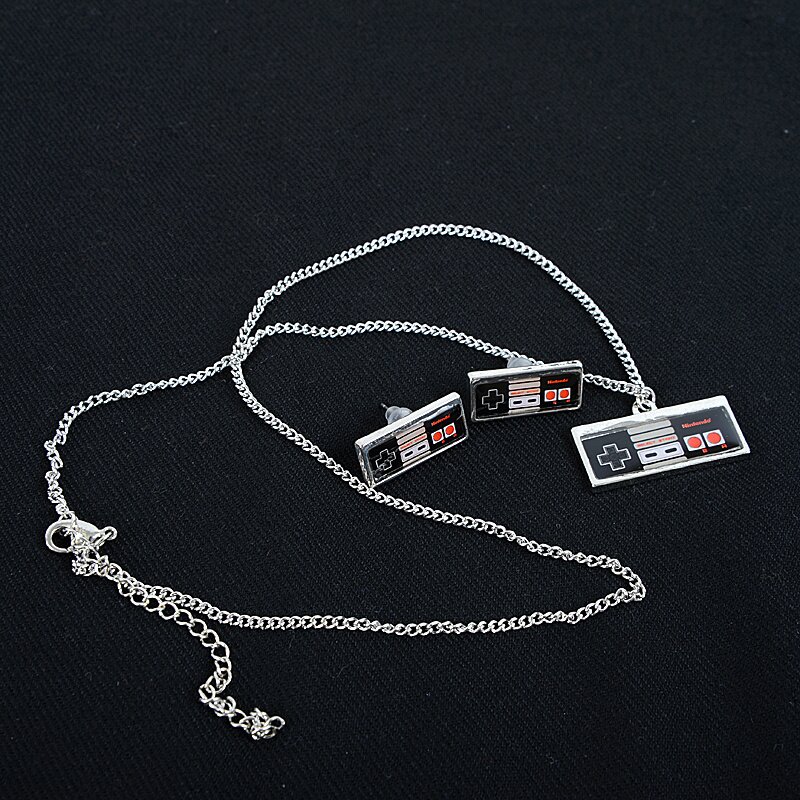 NES Controller Necklace & Earring Set - Tokyo Otaku Mode (TOM)