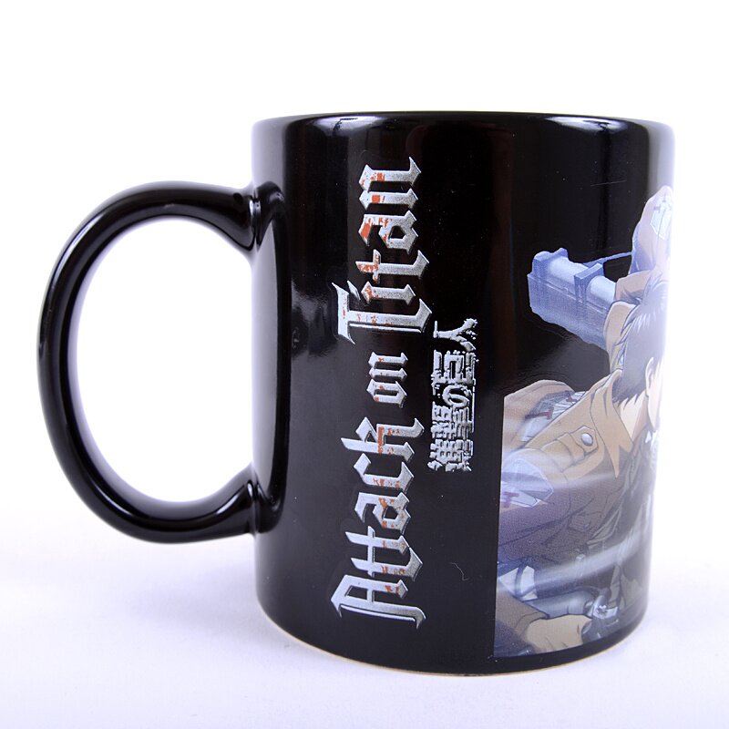 Attack on Titan Scouts vs. Colossal Titan 20 oz. Ceramic Mug - Tokyo ...