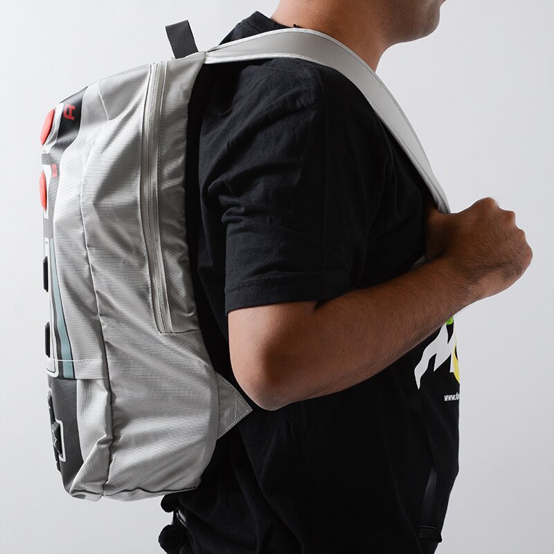 Nintendo Controller Backpack - Tokyo Otaku Mode (TOM)