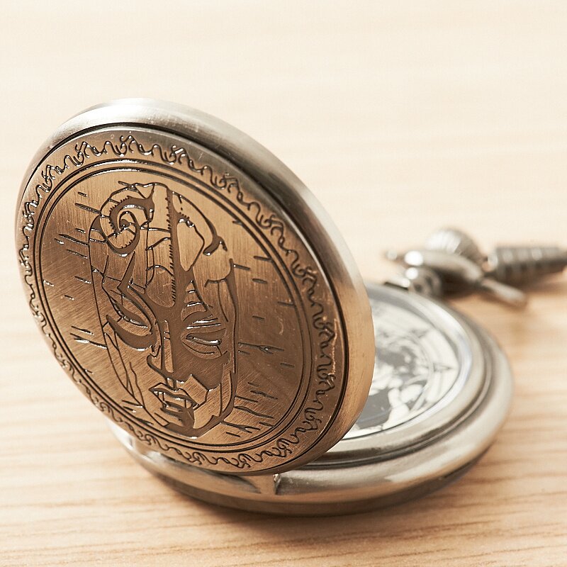 JoJo's Bizarre Adventure Pocket Watch (Jonathan): Medicos Entertainment ...