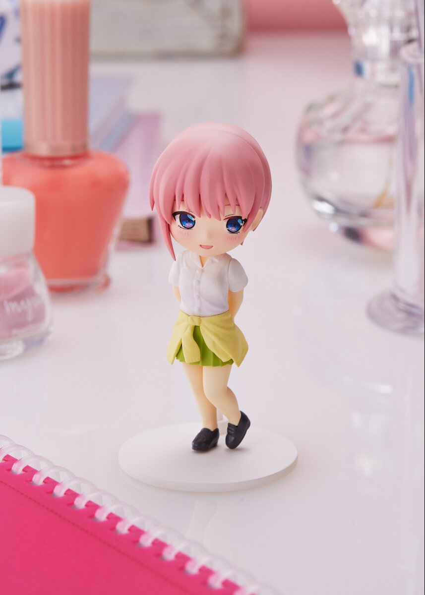 The Quintessential Quintuplets ∬ Ichika Nakano Mini Figure: PLUM ...