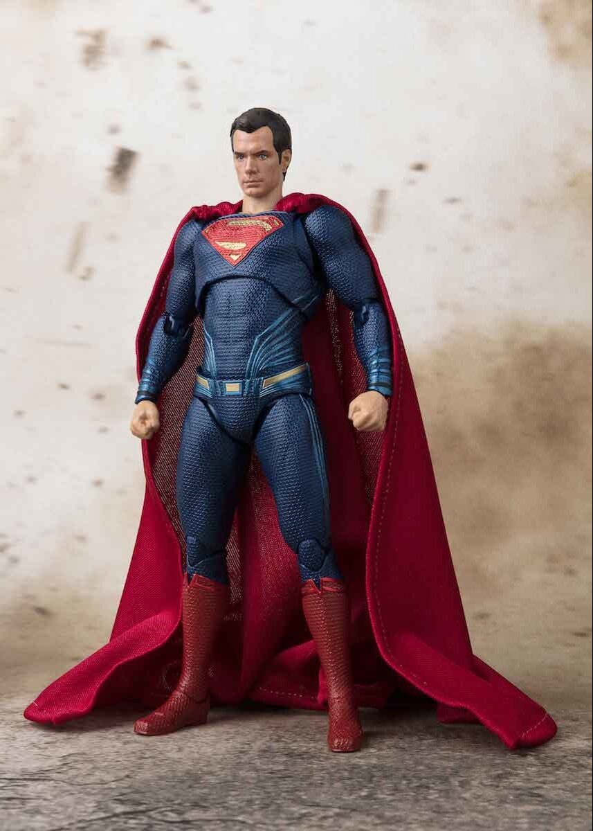 S.H.Figuarts Justice League Superman: Bandai - Tokyo Otaku Mode (TOM)
