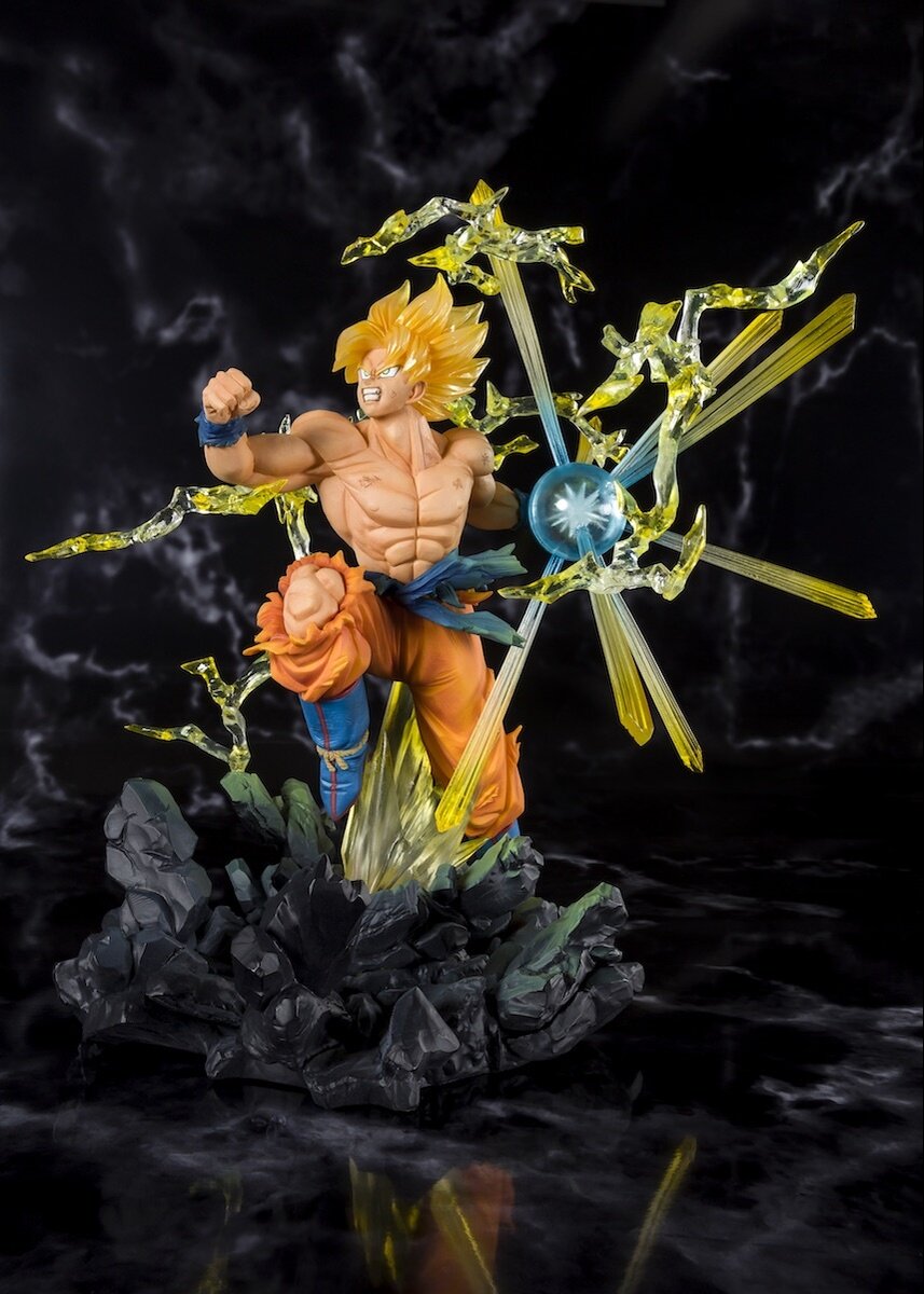 FiguartsZero DBZ -The Burning Battles- Super Saiyan Goku: Bandai ...