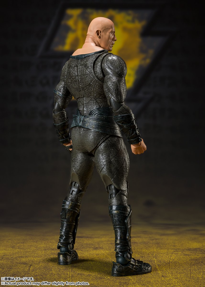 S.H.Figuarts Black Adam: DC Comics 40% OFF - Tokyo Otaku Mode (TOM)