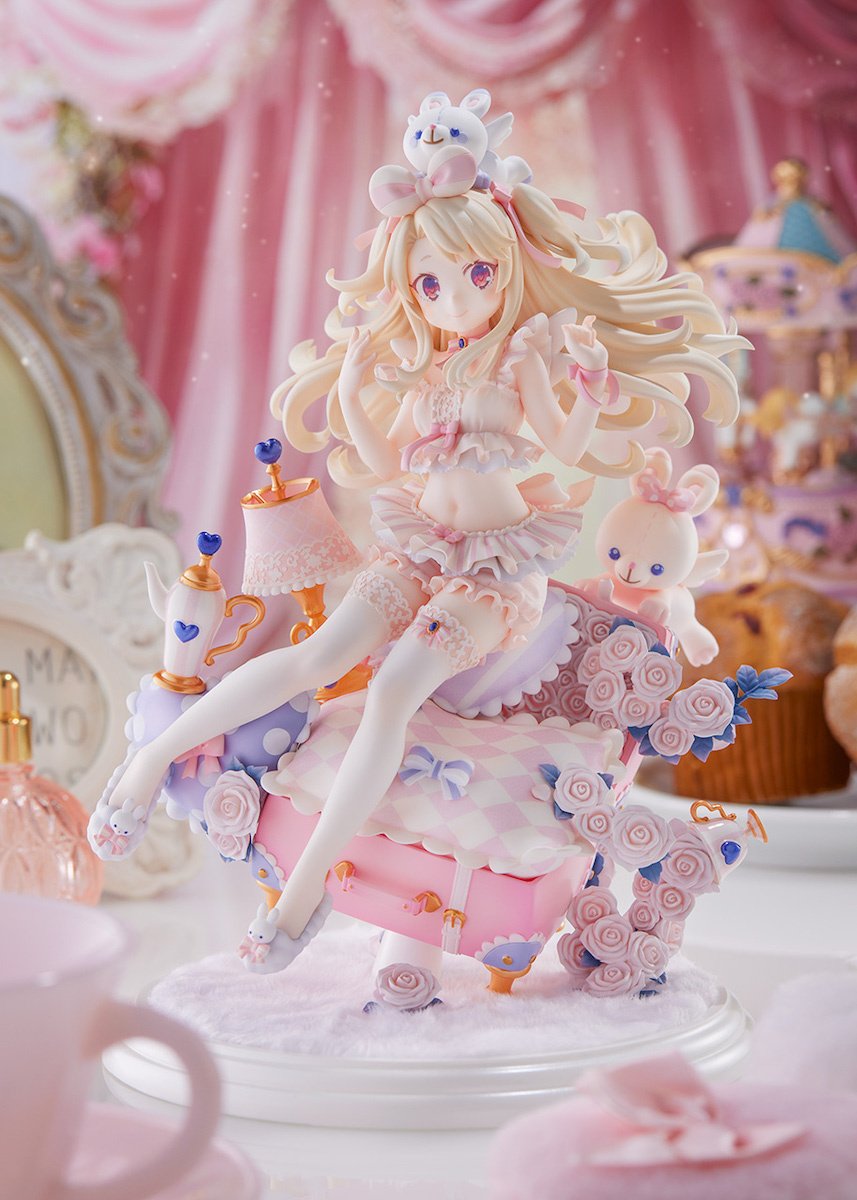 Fate/kaleid liner Prisma Illya: Prisma Phantasm Illyasviel von Einzbern ...