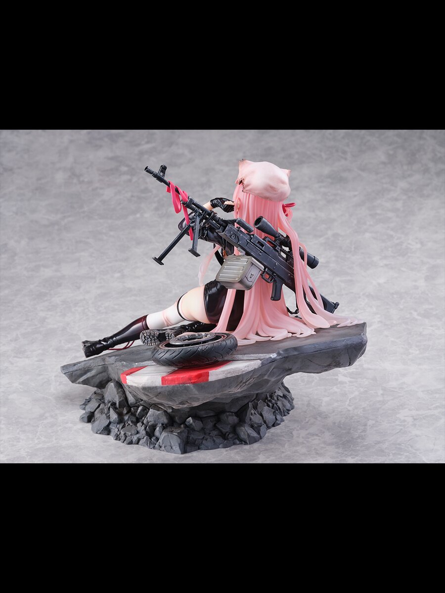 Girls' Frontline UKM-2000 Gale Lightning Heavy Damage Ver. 1/7 Scale ...