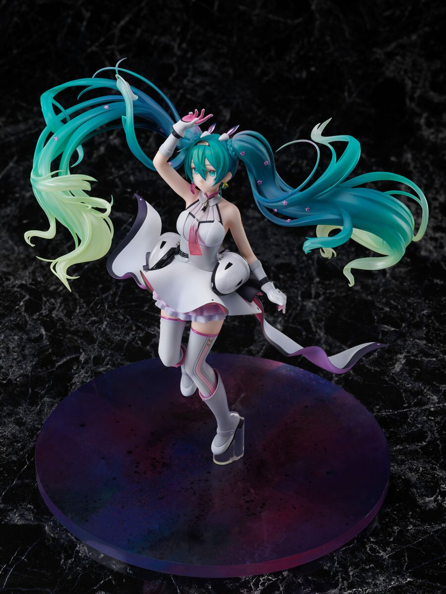 Hatsune Miku Galaxy Live: 2020 Ver. 1/7 Scale Figure - Tokyo Otaku Mode ...