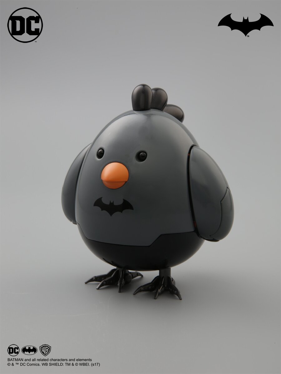 Q-mech x DC Comics Battle Chicken Batman Ver. Figure: DC Comics: DC ...