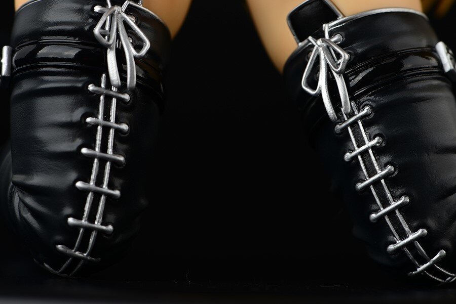 Freezing Vibration Satellizer el Bridget Bondage Ver. 1/6 Scale Figure ...