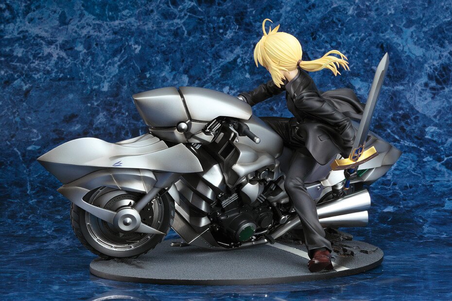 Fate/Zero Saber & Saber Motored Cuirassier Figure: Good Fate/Zero Saber & Saber Motored Cuirassier Figure: Good