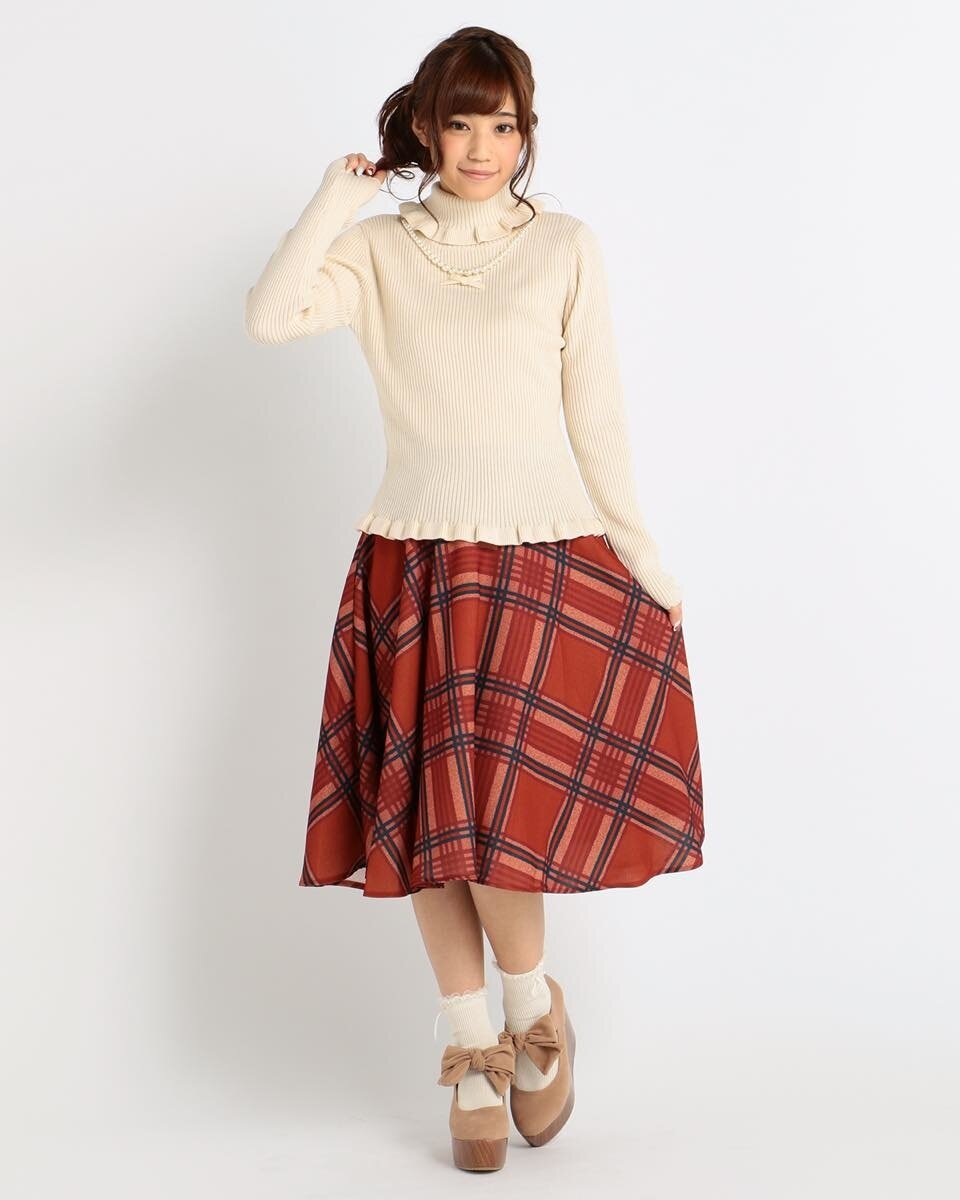 LIZ LISA Ruffle & Pearl Turtleneck - Tokyo Otaku Mode (TOM)