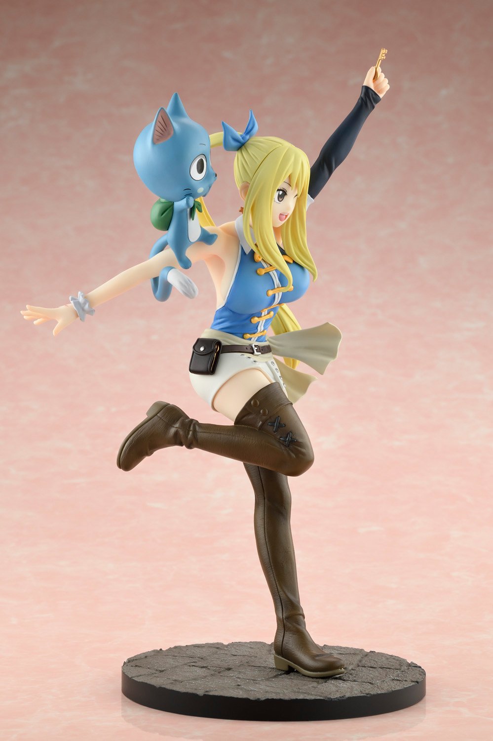 Fairy Tail: Final Season Lucy Heartfilia: Wink Ver. 1/8 Scale Figure ...