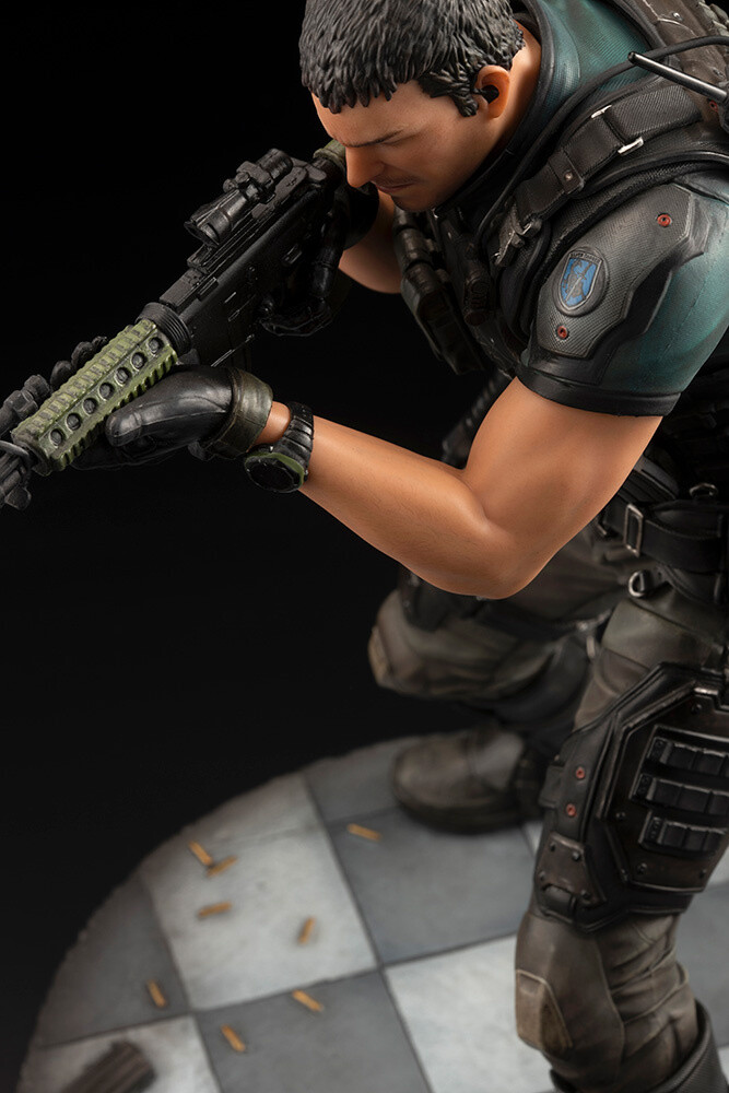 ArtFX Resident Evil: Vendetta Chris Redfield: Renewal Package Edition ...