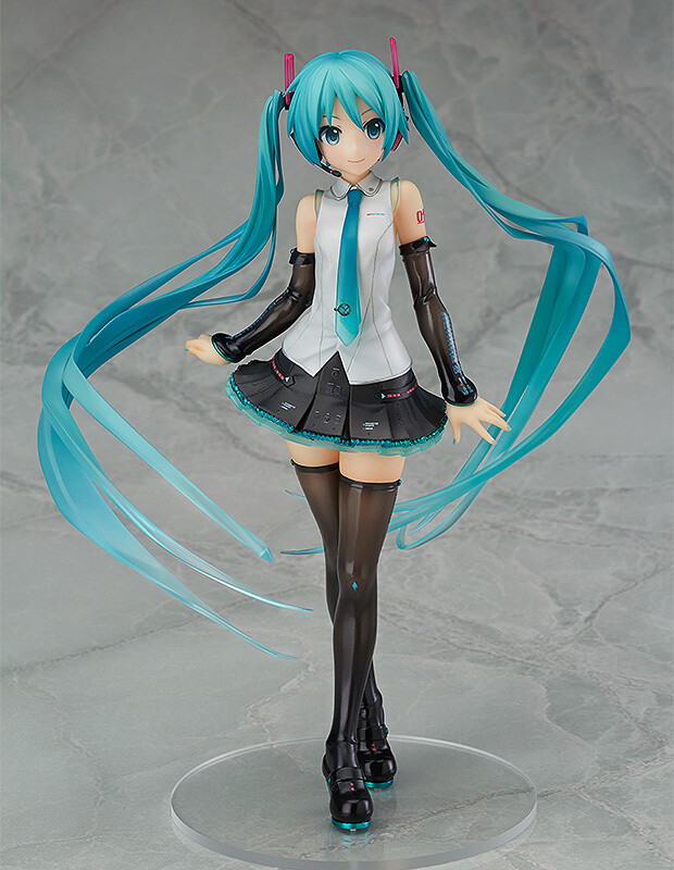 [Hatsune Miku] V4X 1/8 Scale Figure: Good Smile Company: Good Smile ...