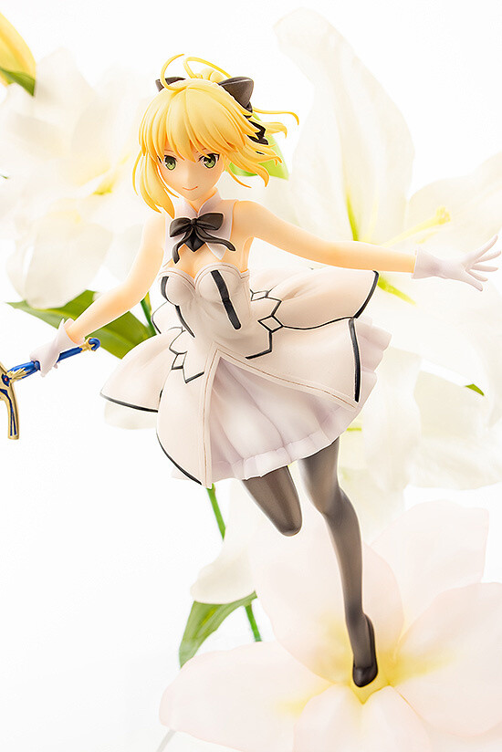 Fate/Grand Order Saber/Altria (Lily) FIgure: Type-Moon - Tokyo Otaku ...