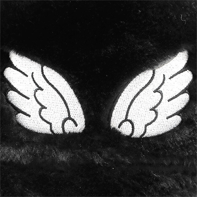 LISTEN FLAVOR Angel Wings Fur Bucket Hat: Listen Flavor - Tokyo Otaku ...