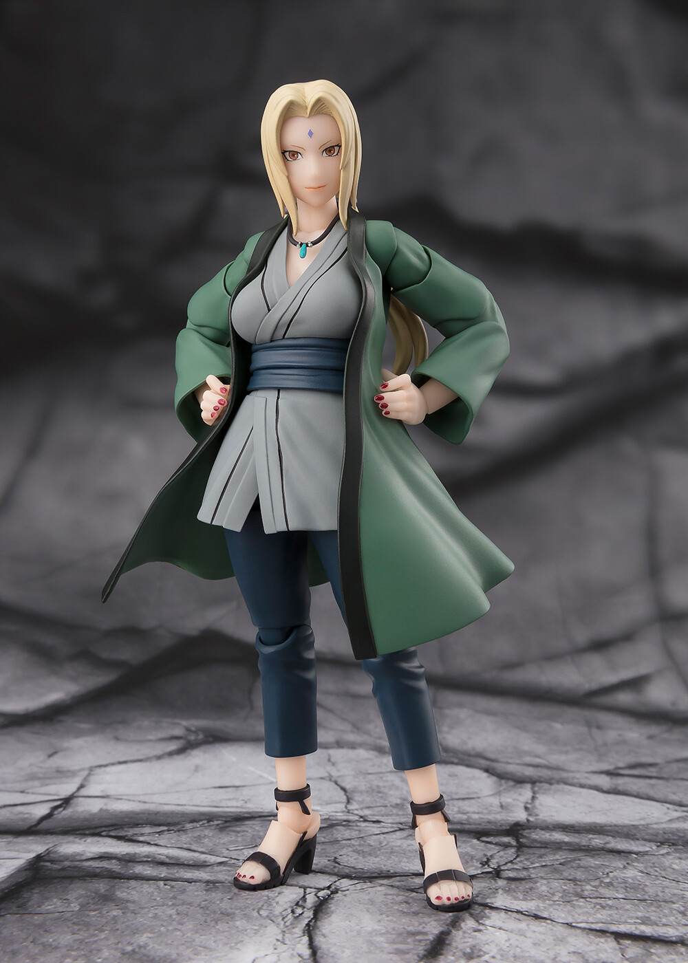 S.H.Figuarts Naruto Tsunade -The Legendary Medical Ninja- - Tokyo Otaku ...