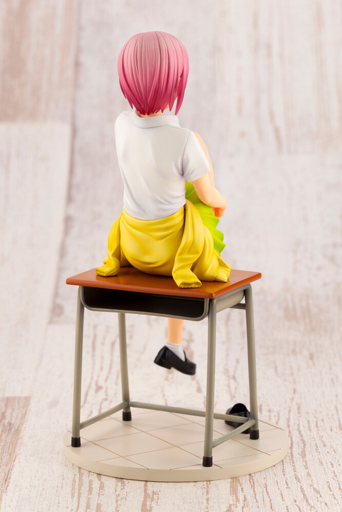 The Quintessential Quintuplets Ichika Nakano 1/8 Scale Figure ...