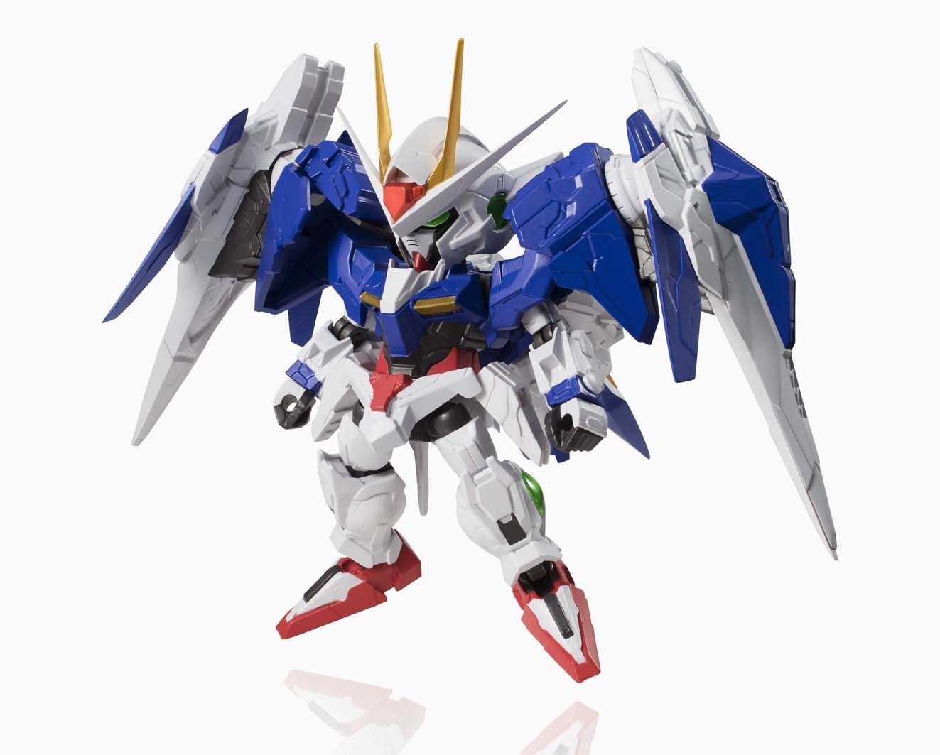 NXEdge Style [00 Gundam] & Raiser Gundam Figure: Bandai - Tokyo Otaku ...