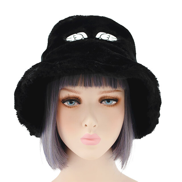 LISTEN FLAVOR Angel Wings Fur Bucket Hat: Listen Flavor - Tokyo Otaku ...
