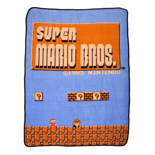 Super Mario Bros. Throw Blanket: Nintendo - Tokyo Otaku Mode (TOM)