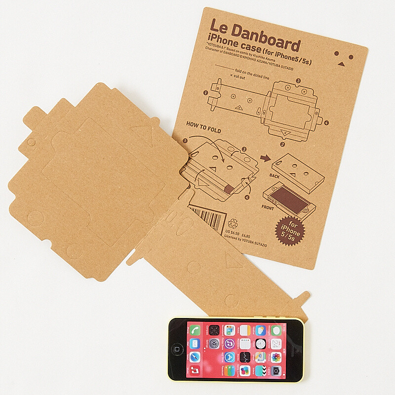 Danboard Cardboard iPhone 5/5s Case: Movic - Tokyo Otaku Mode (TOM)
