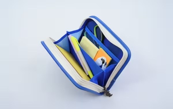 Persona 5 Tactica Lavenza's Persona Complete Book-style Pouch Book ...